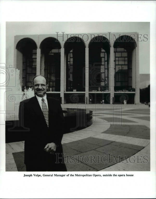 1996, Joseph Volpe GM of Metropolitan Opera - cvp76380 - Historic Images