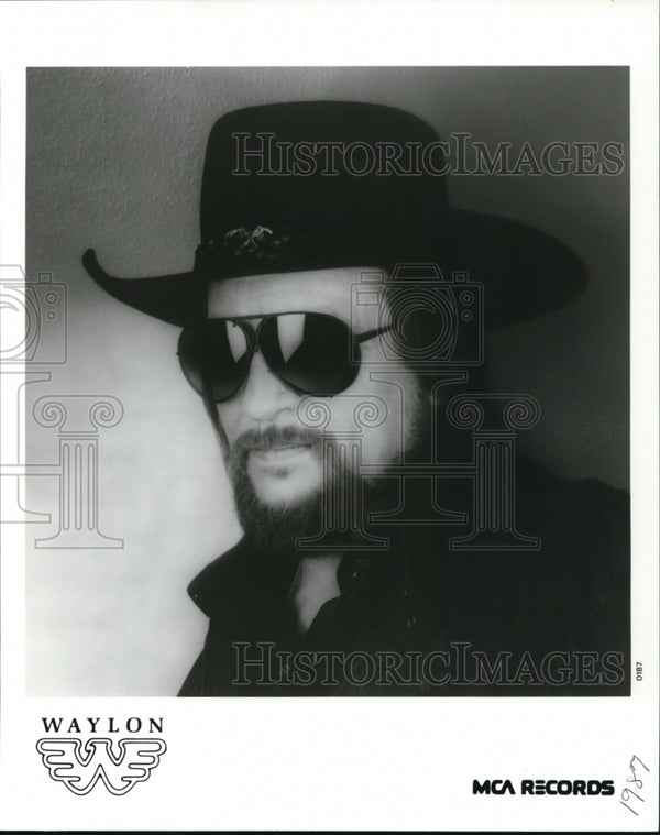 1987 Press Photo Waylon Jennings - cvp84772 - Historic Images