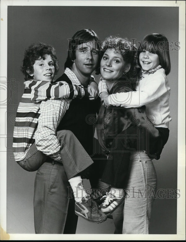 Press Photo Rossie Harris Beau Bridges and Helen Shaver in United Stat ...