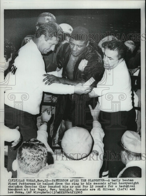 1965 Press Photo Boxer Floyd Patterson Beaten by Cassius Clay Helped O ...