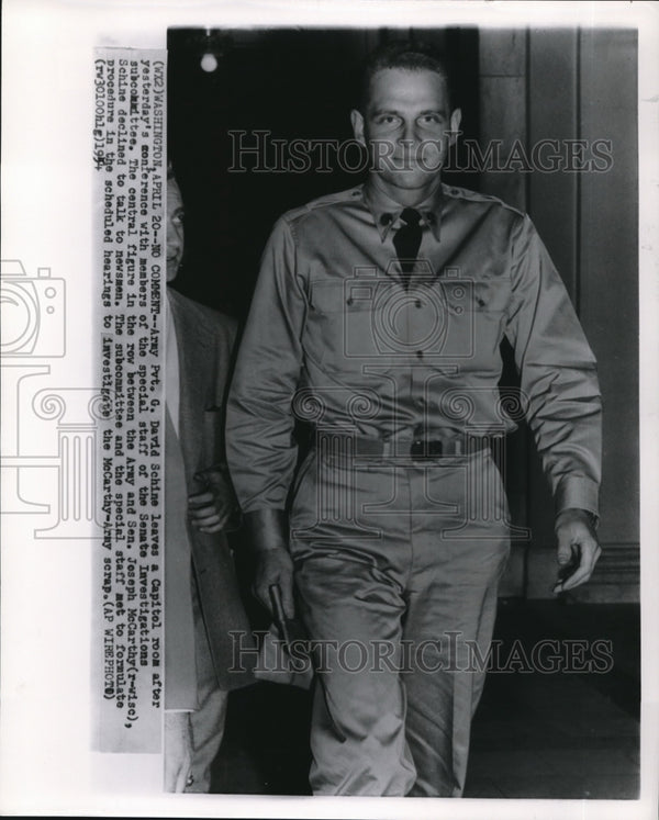 1954 Press Photo Army Pvt G. David Schine after meeting w/ Senate Inve ...