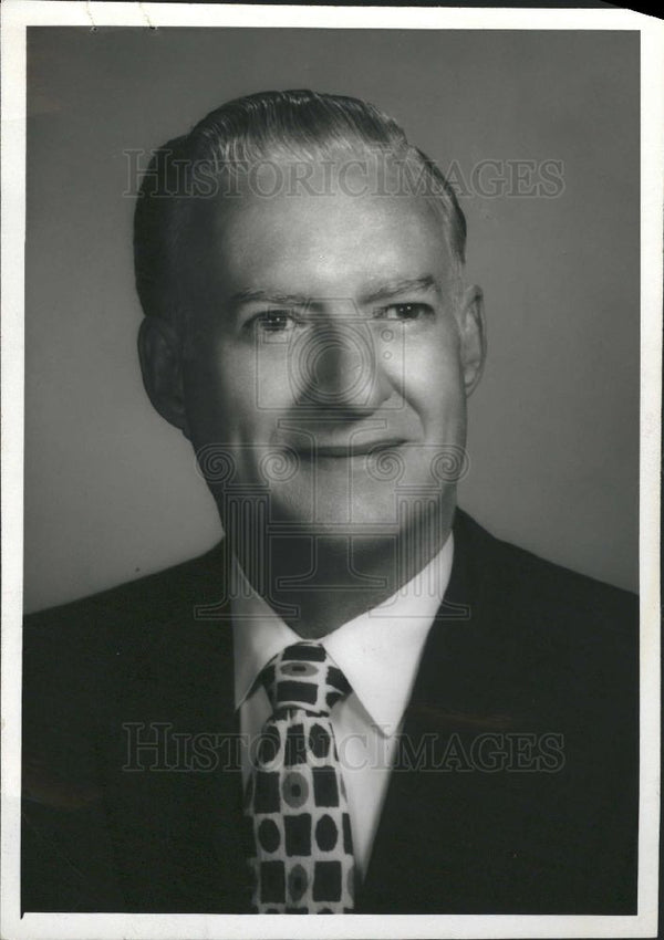 1972 Press Photo James Trebilcott Pipeline - Historic Images