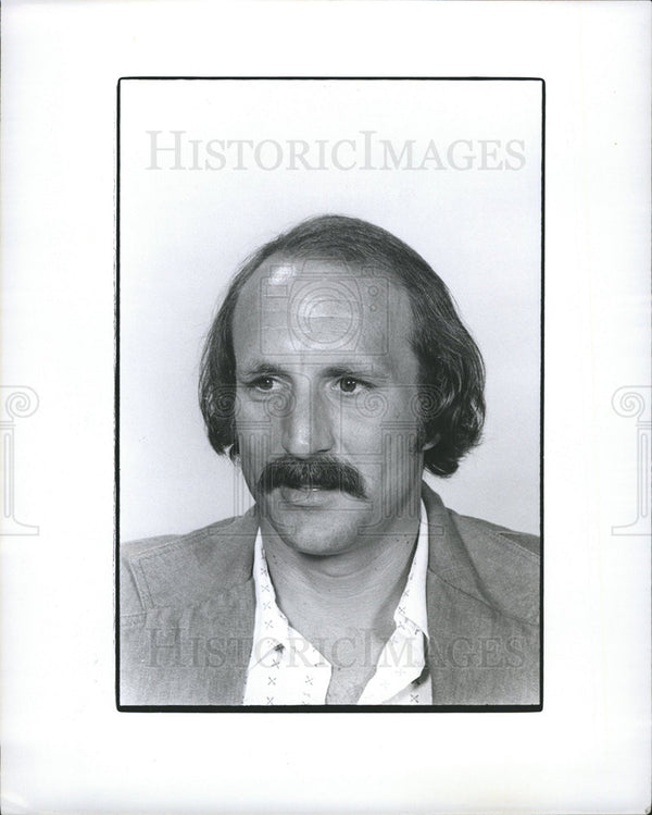 1977 Tony Mazza - dfpb10819 - Historic Images