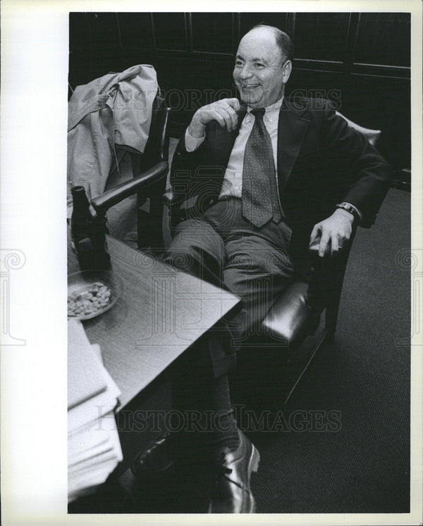 1979 alan abelson journalist american - Historic Images