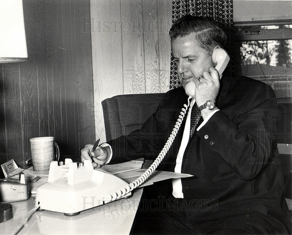 1965 Charles Younglove United Steelworkers - Historic Images