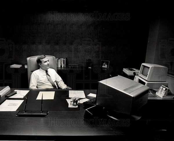 1983 William Vititoe - Historic Images