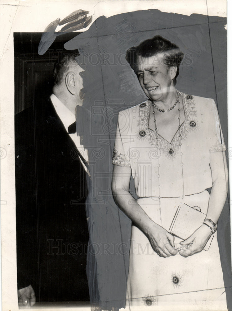 1945 Mrs Franklin D (Eleanor) Franklin - Historic Images