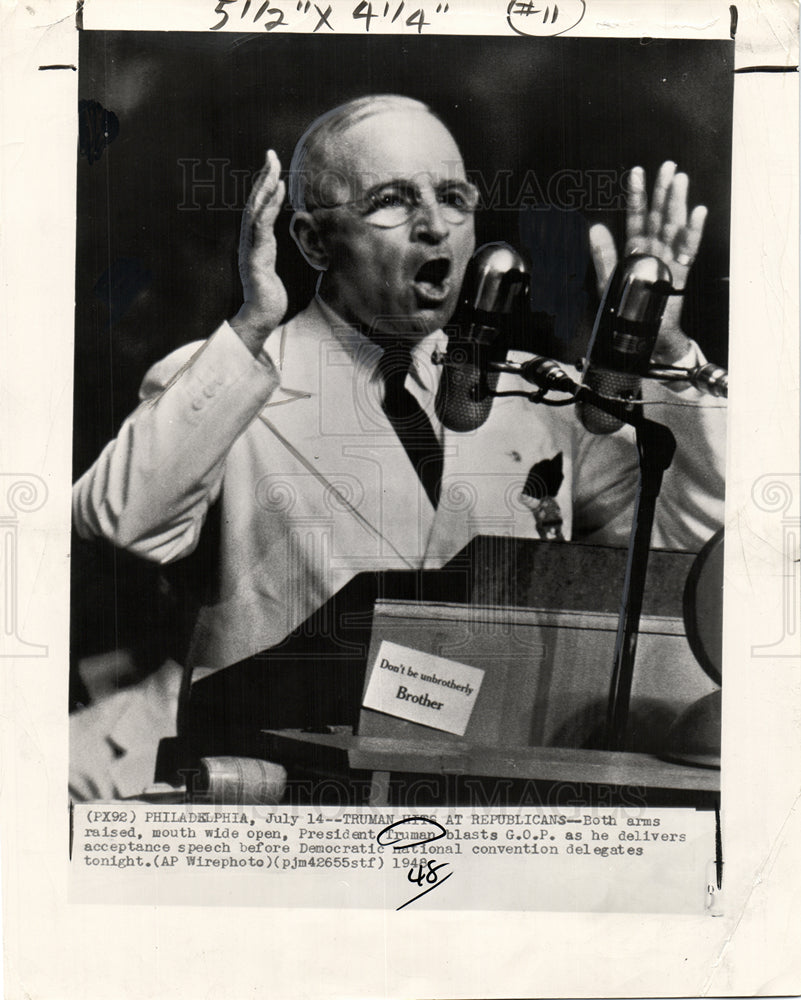 1948 President Truman delivers speech - Historic Images