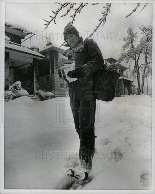 Mailman Edwin Tadajewski 1978 Vintage Press Photo Print - Historic Images