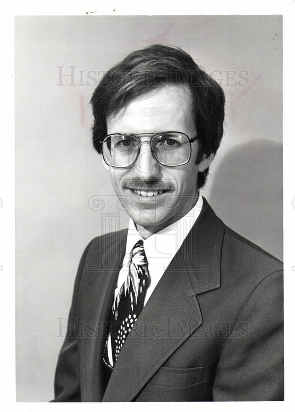 1983, Bruce Hutchinson General Motors Parts - Historic Images