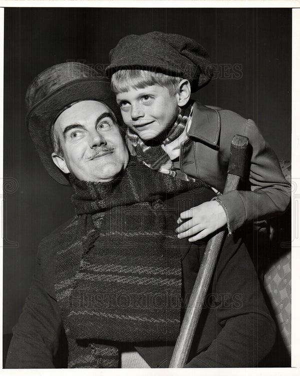 1954, Geoffrey Lumb - Historic Images