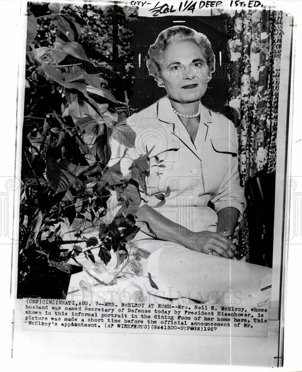 1958, Mrs. Neil H. McElroy Defense Secretary - Historic Images