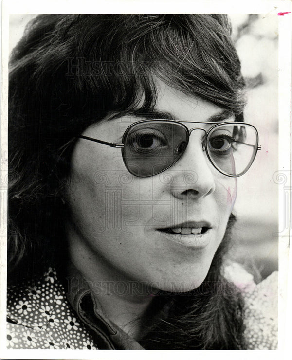 1973, singer, performer - Historic Images