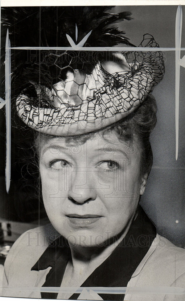 1947, Actresss Helen MacKellar - Historic Images