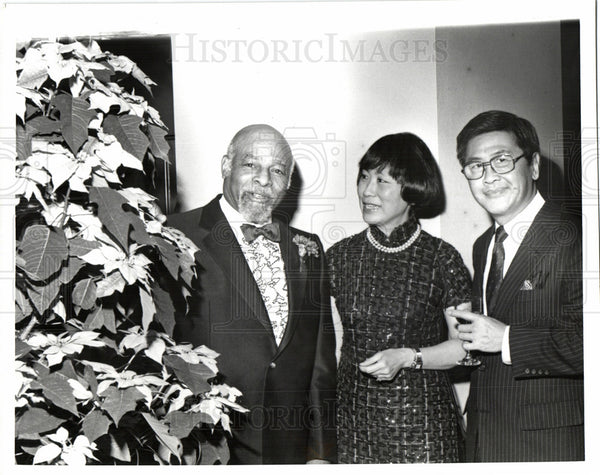 1990, Michael Kan African John Rounotree - Historic Images
