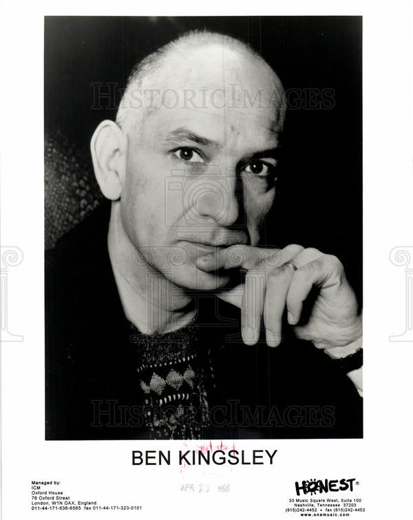 1998, Ben Kingsley British actor - Historic Images