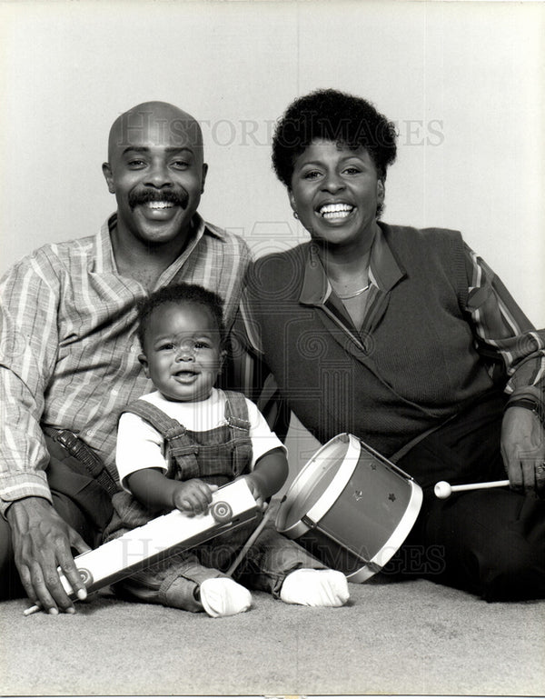 1985, Baby Miles Sesame Street Family Actor - Historic Images