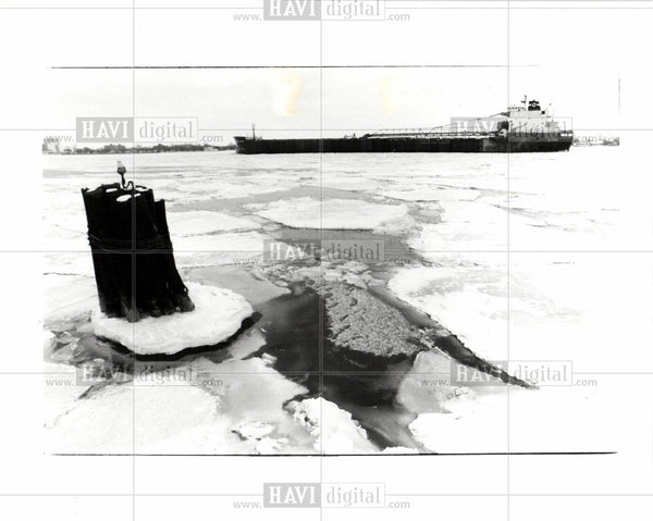 Algowood shipping winter icy lake 1989 Vintage Photo Print - Historic ...