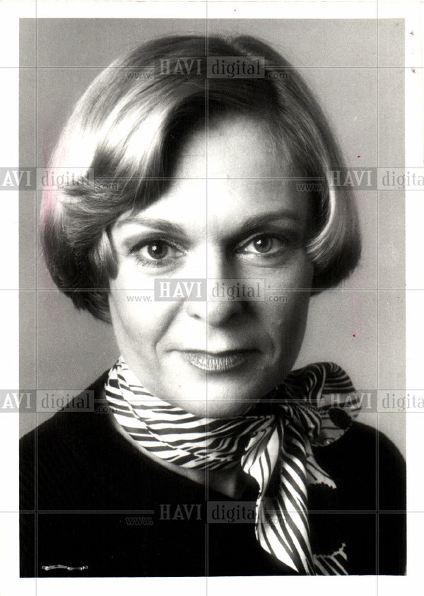 Alice Gilbert 1976 Vintage Photo Print - Historic Images