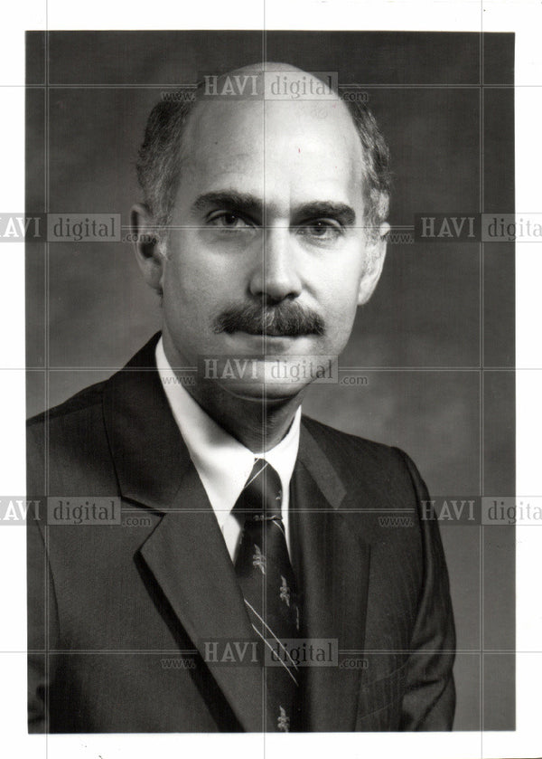 A William Happel 1988 Vintage Photo Print - Historic Images