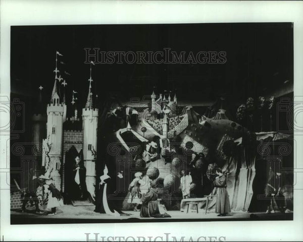 1986 Press Photo Performers in Scene from Count Ory at Houston Grand O ...
