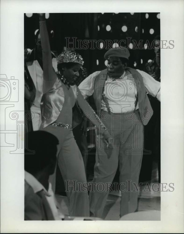 1978 Actor Fred Berry plays Rerun on "What's Happening" - Historic Images