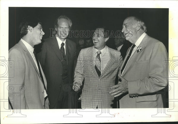 1984 Press Photo New Rice University football coach, Watson Brown and ...