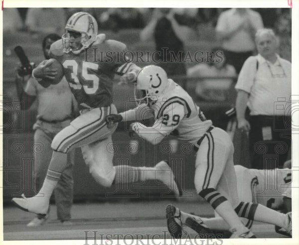 1986 Press Photo Houston Oilers and Baltimore Colts play football in A ...