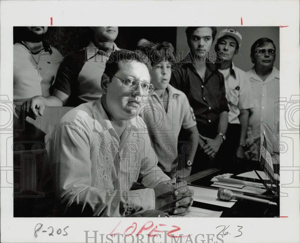 1979 Press Photo Romeo Lopez of Nicaragua conducts Houston news confer ...