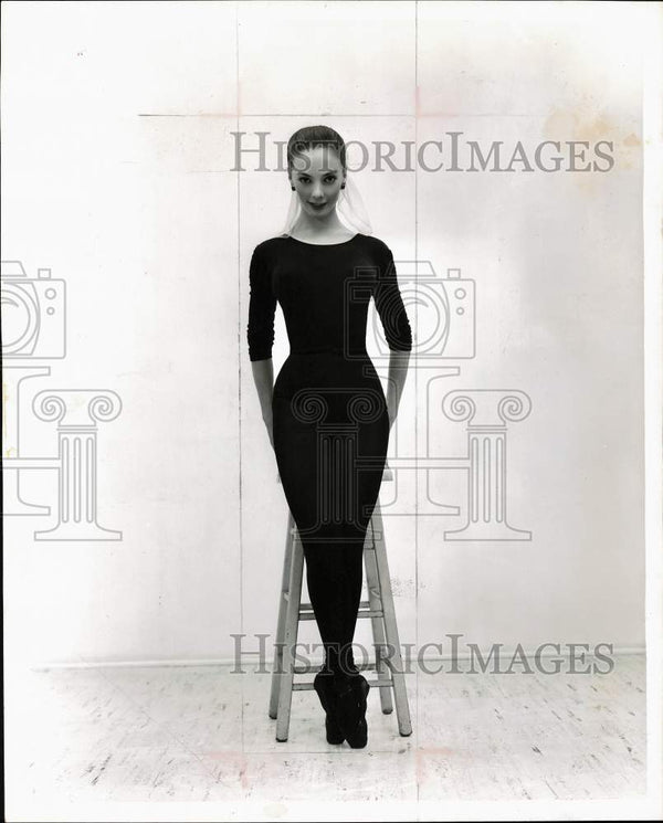 1956 Press Photo Dancer Joyce Vanderveen - hpp00745 - Historic Images
