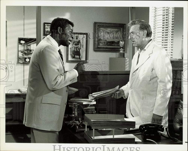 1979 Press Photo Actors Brock Peters & Jack Klugman on "Quincy" - hpp3 ...