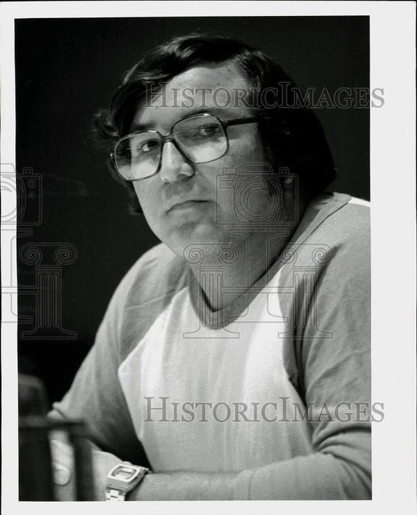 1977 Press Photo University of Houston football player Ramon Rosales ...