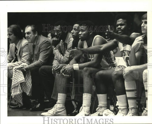1982 Press Photo University of Houston basketball coaches Guy Lewis, E ...