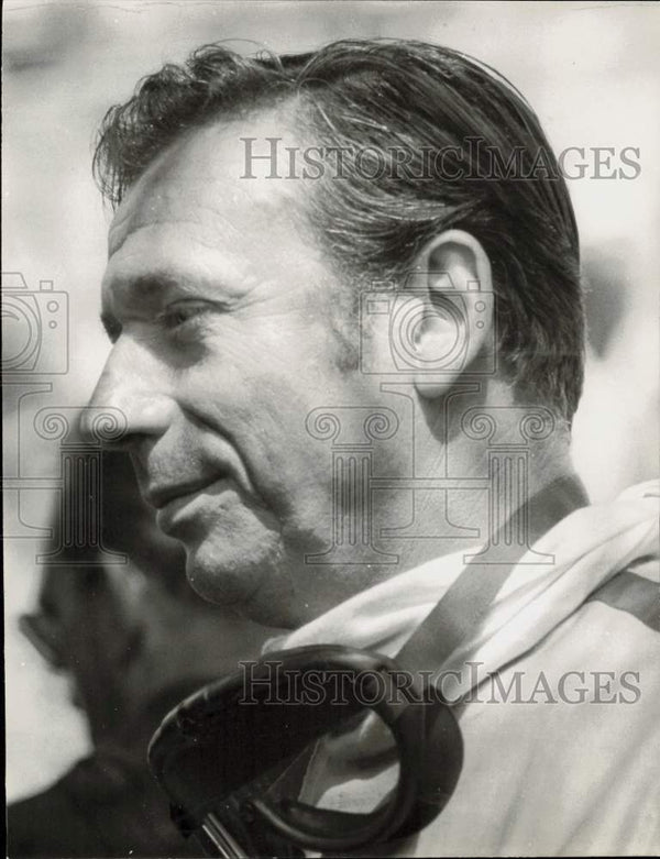1966 Press Photo Actor Yves Montand, Filming at Monaco Grand Prix Cour ...