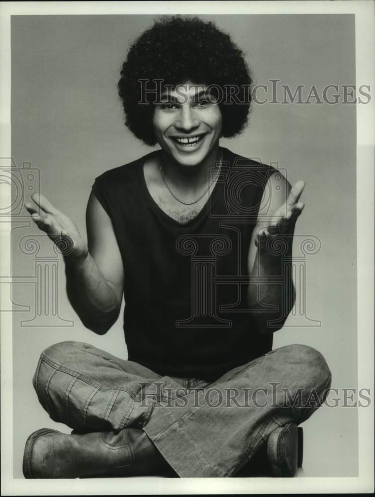 1977 Robert Hegyes plays Juan Epstein in "Welcome Back Kotter ...