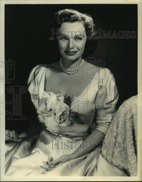 1954 Jane Pickens Entertains as a Singing Star in Daytime Series ...