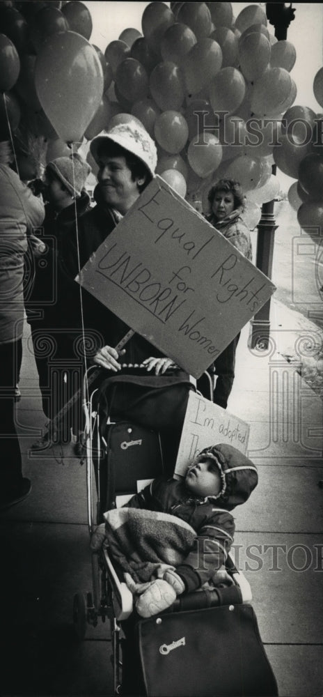 1989 Sue Mathews & son Chris at the 6th annual Rally & Prayer March ...