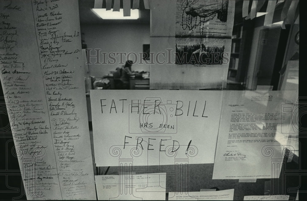 1985 Well wishes for Father Bill McDonnell, hostage in TWA plane ...