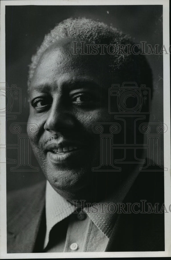 1970 Albert Briggs, school district superintendent from Chicago ...