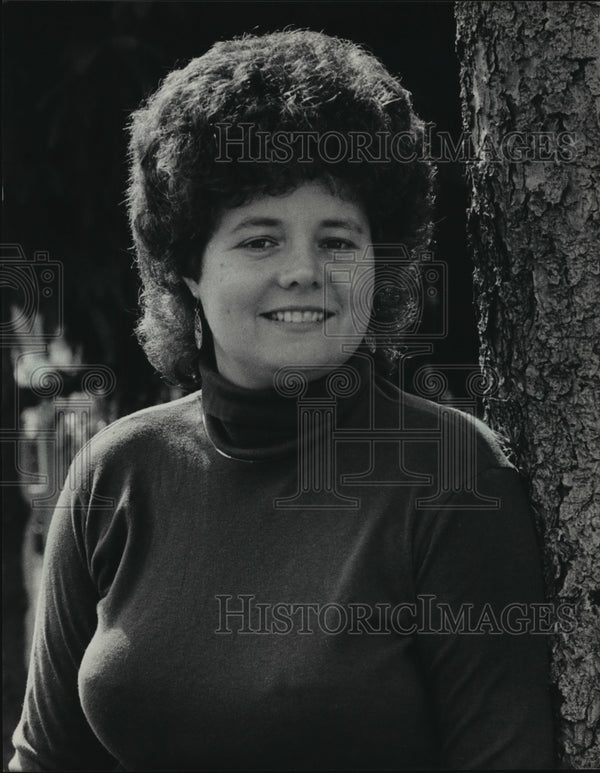 1983 Cathy Barr, founding board member of Hurrican Productions ...
