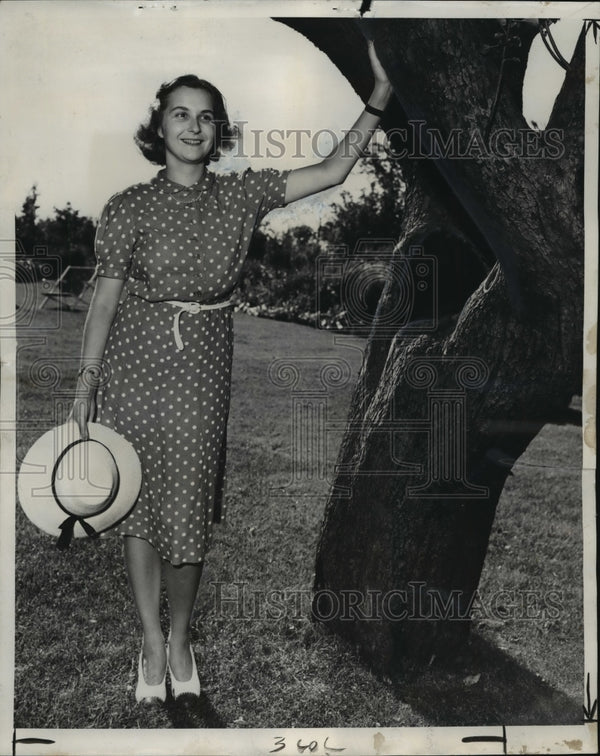 Press Photo Helen Benson Noyes, now Mrs. David Allerton Hyde - Historic ...