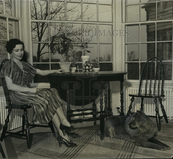 1937 Mrs. Fred Beck - Historic Images