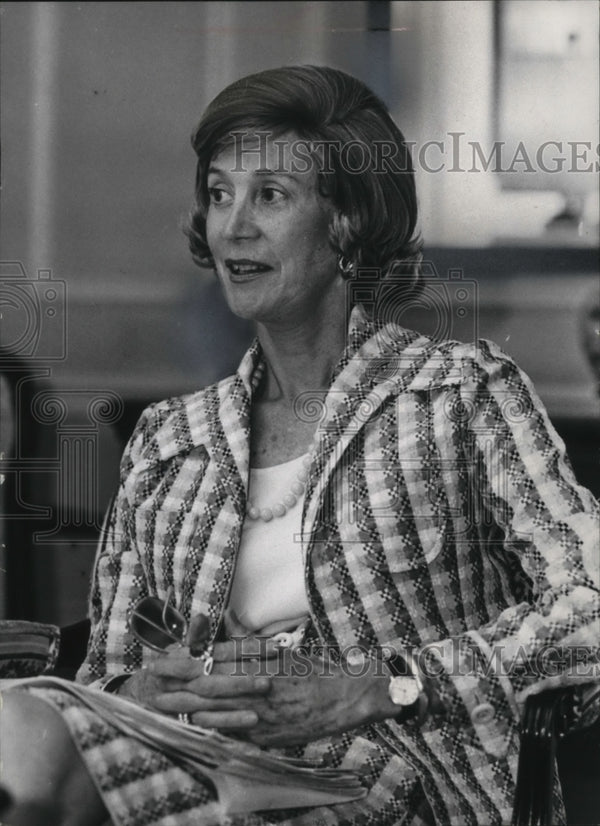 1974 Press Photo Mrs. D. Buzard at United Nations World Population Con ...