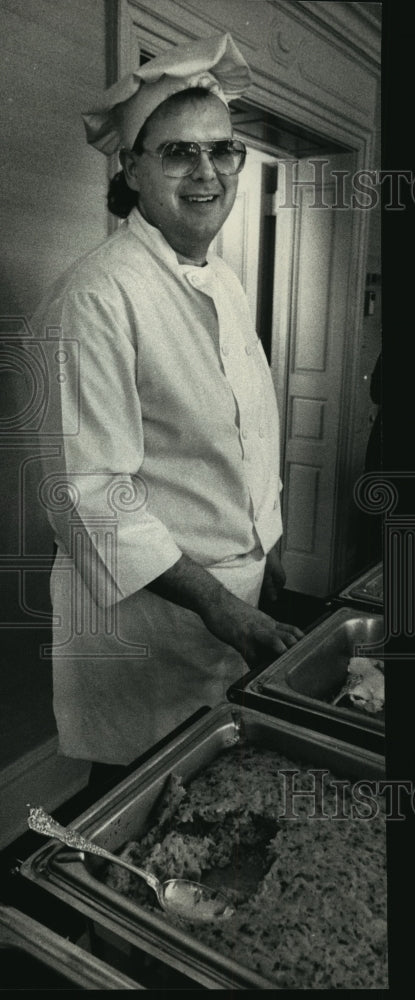 1991 Chef Joe Dodge With His Breakfast Buffet - Historic Images