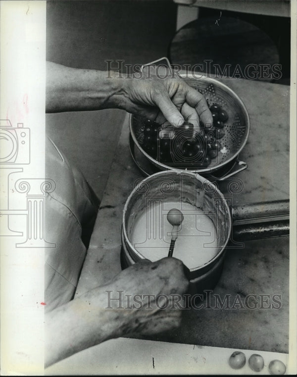 1981 Edna Marks Begins the Process of Making Cherry Cordial - Historic ...