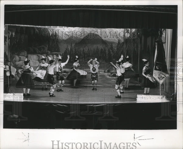 1968 D'Holzhacker Buam of Milwaukee Bavarian Festival perform ...