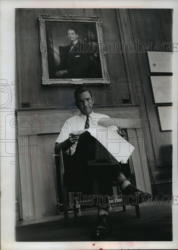 1967 Press Photo Attorney General Ramsey Clark in his Office - mja7590 ...