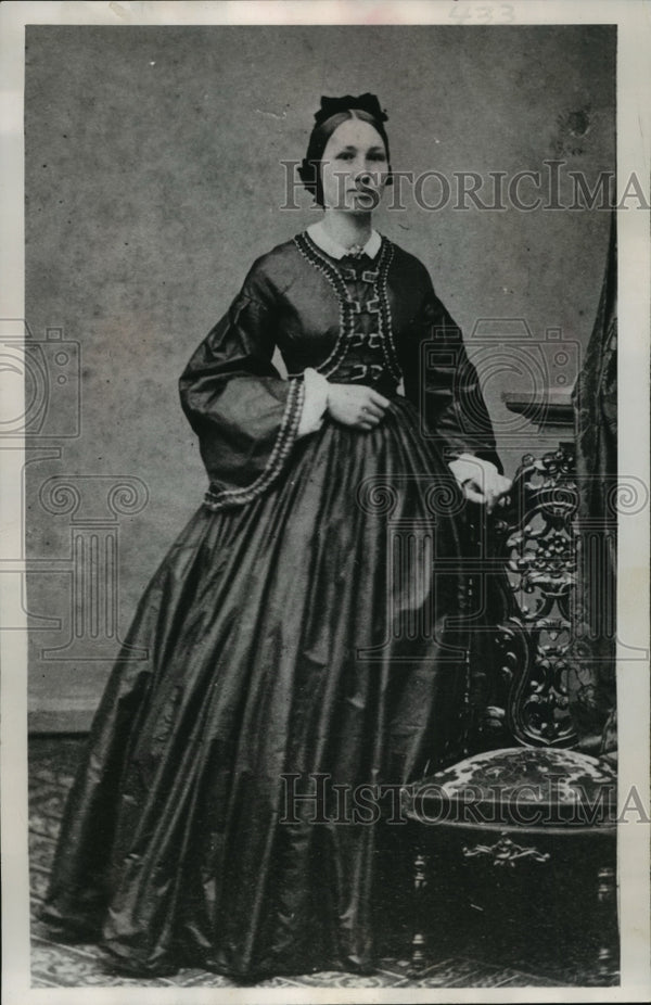 1951 Press Photo Mary Whipple Conner. Mrs. Nill Connor - mja78629 ...