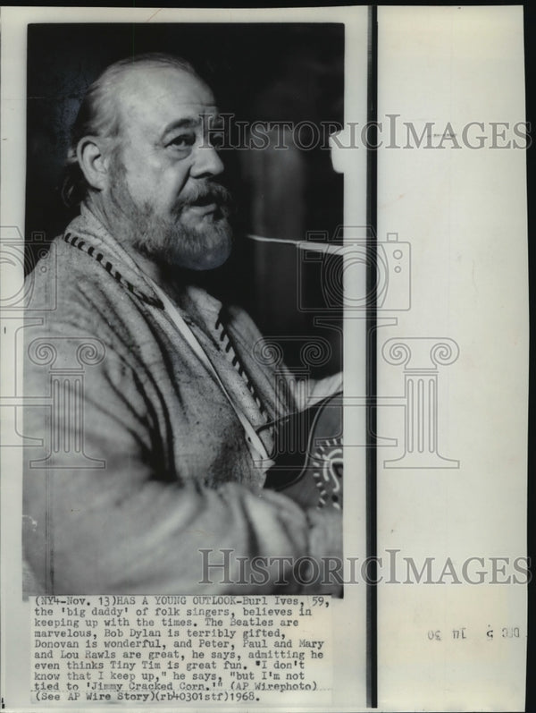 1968 Press Photo Folk singer and actor Burl Ives - Historic Images