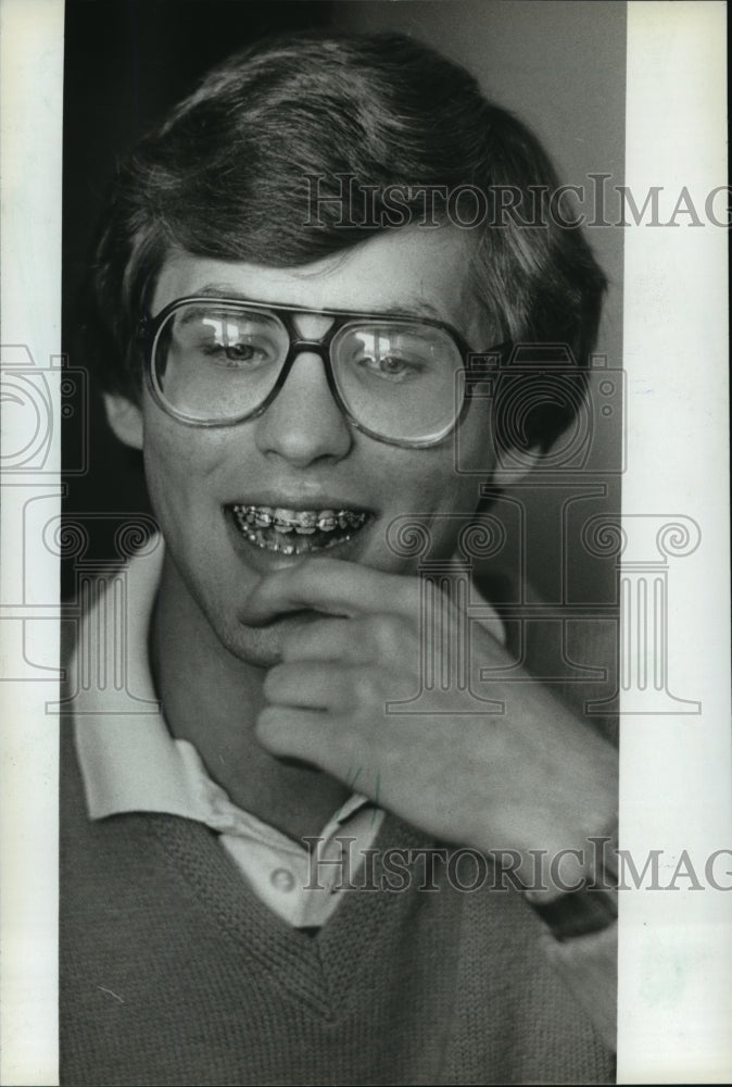 1982 Wisconsin's Mathematics Whiz, David Boduch. - Historic Images